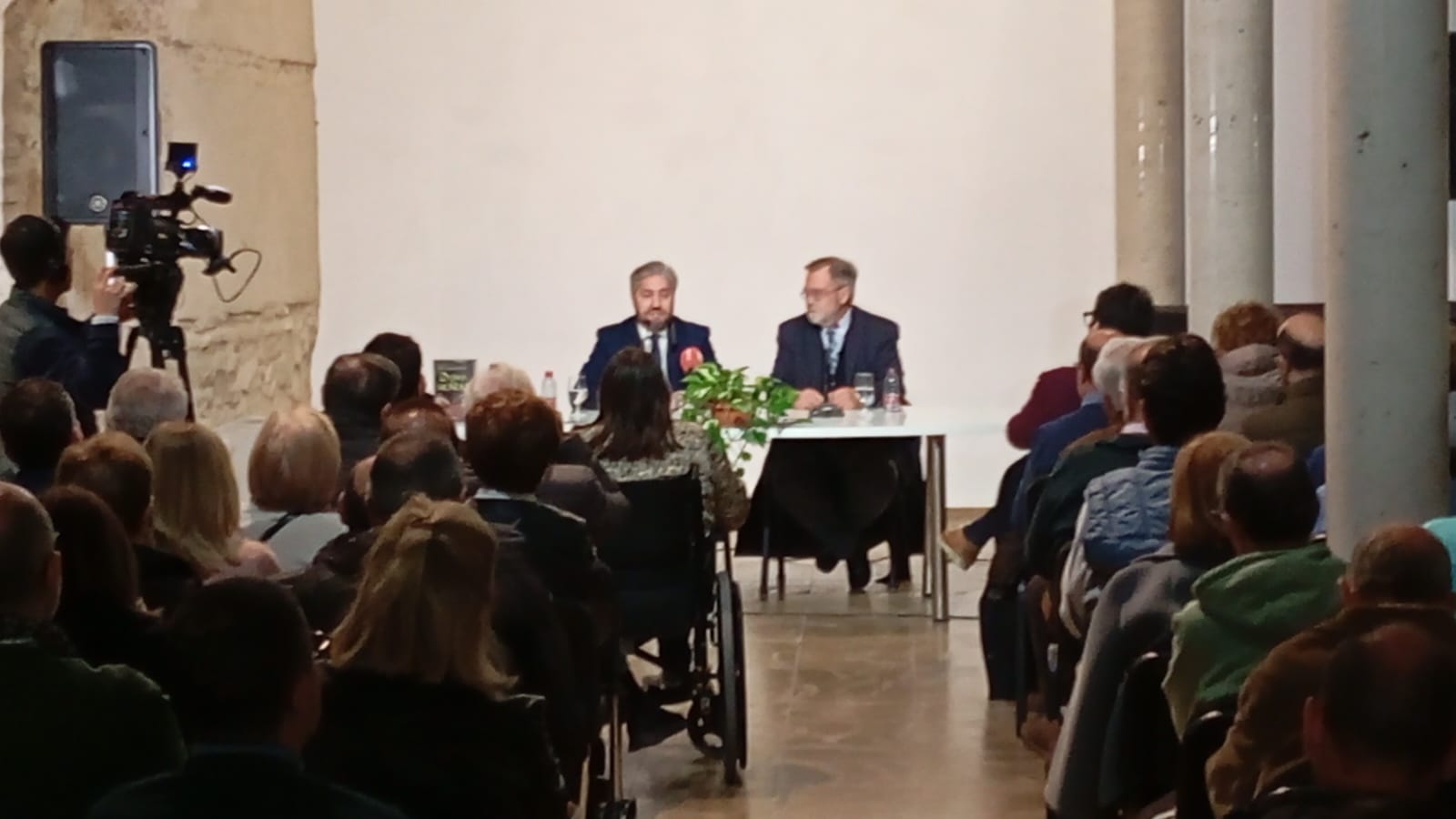 José Calvo Poyato presenta su nueva novela en Lucena - Ayuntamiento de ...